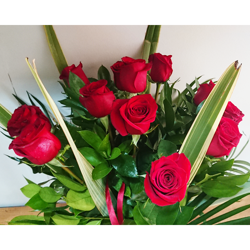 Ramo de 6 ó 12 Rosas